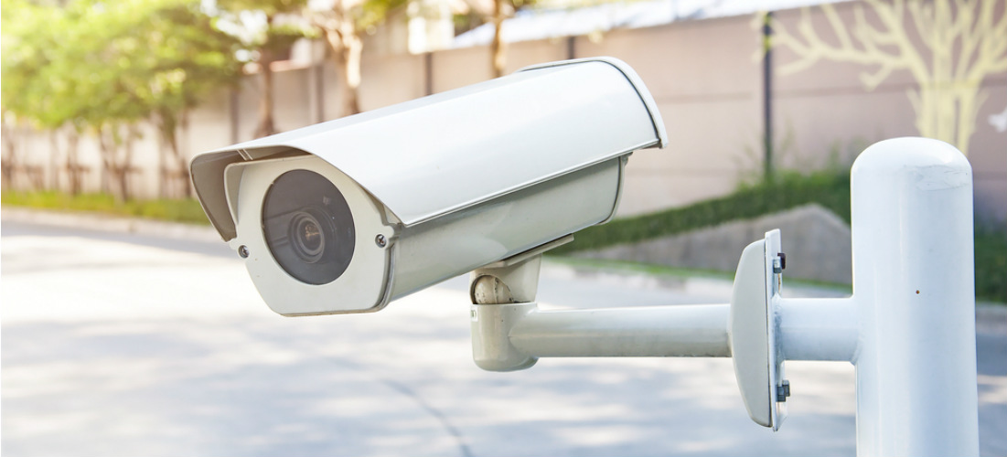 Monitronics vs Vector home security systems | QualitySmith
